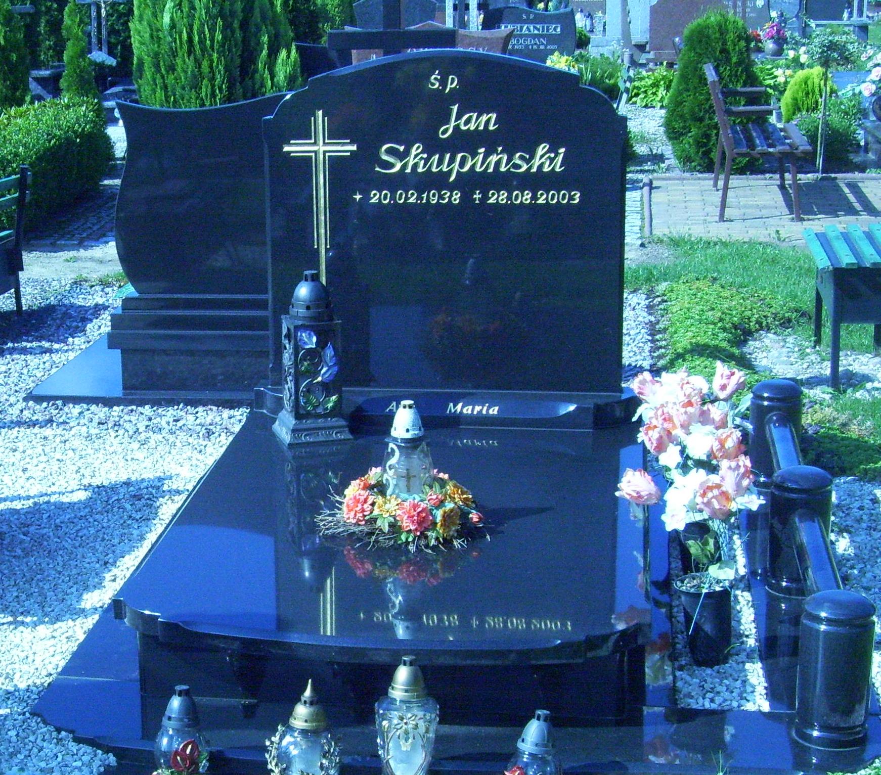 GROBONET - wyszukiwarka osób pochowanych - Cmentarze Komunalne w ...